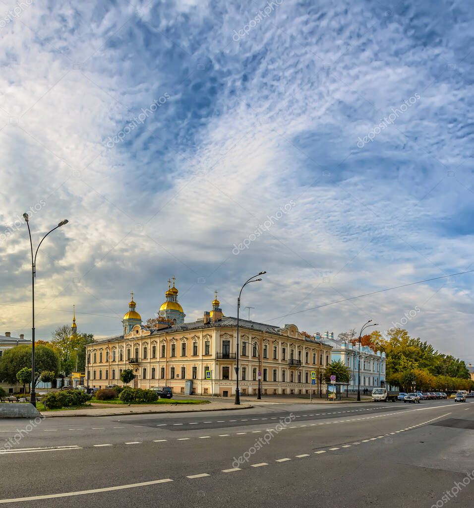Plaza Nikolskaya, 1 / 3, Nikolo-Epifanía Catedral Naval. San ...