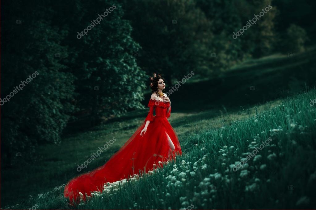 Countess in a long red dress Stock Photo by ©liqwer20.gmail.com 111266868