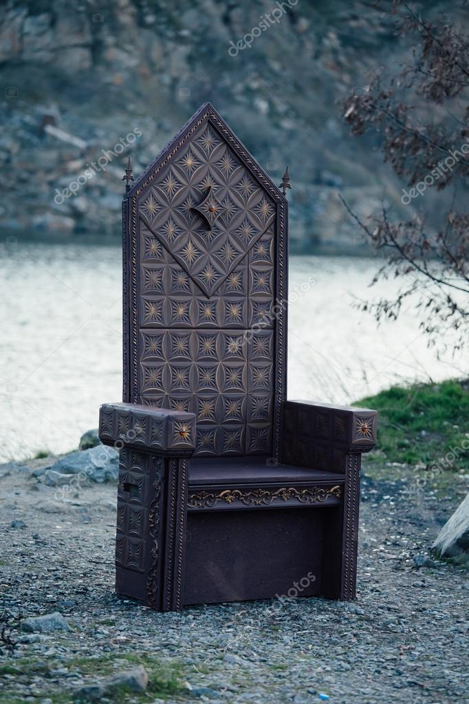Gothic Throne