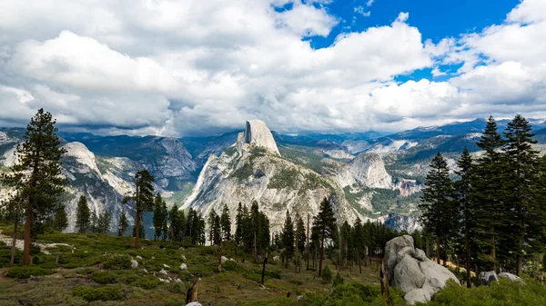 ᐈ Yosemite stock photos, Royalty Free yosemite falls photos | download ...