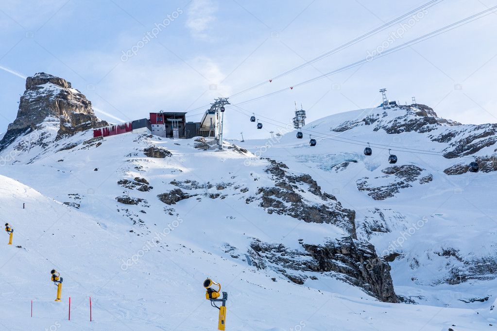 Outside views of the infrastructure of the ski resort Engelberg – Stock ...