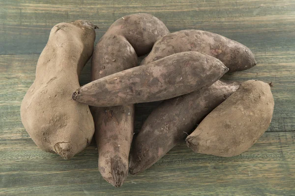 Yacon is a tuber cultivated in warm and temperate areas of the ...