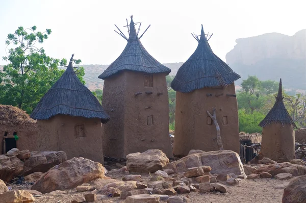 Mali, Africa - Dogon village and typical mud buildings — Stock Photo ...