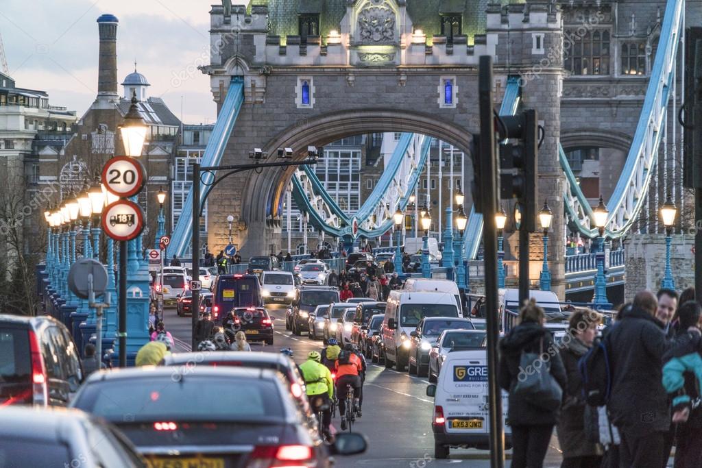 Traffic on Tower Bridge at rush hour - LONDON/ENGLAND FEBRUARY 23, 2016 ...