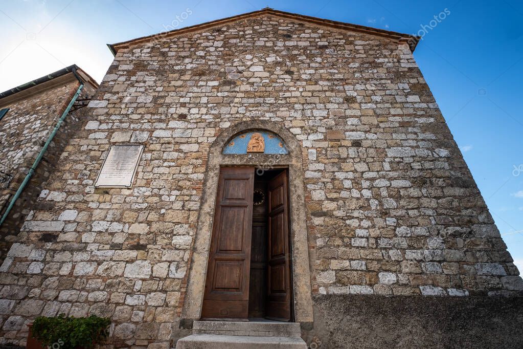 La iglesia de los Santos Simón y Judas en la fracción Libbiano del ...
