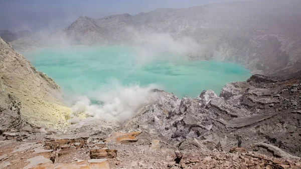 Volcan kawah ijen Stock Photos, Royalty Free Volcan kawah ijen Images ...