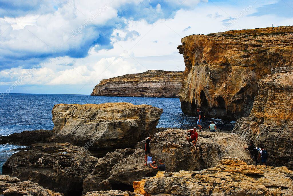 Ruinas de la ventana de Azure en Gozo Maltese isla donde la película ... Ruinas de la ventana de Azure en Gozo Maltese isla donde la película ...