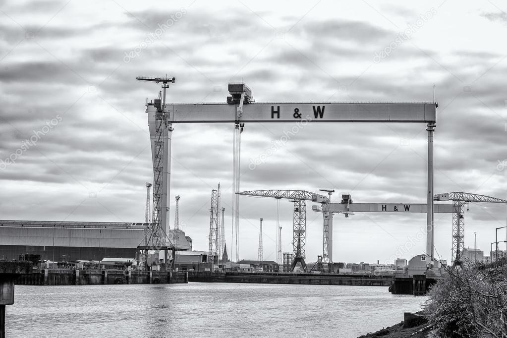 Harland and Wolff Shipyard Cranes — Stock Editorial Photo © jkennedy561 ...