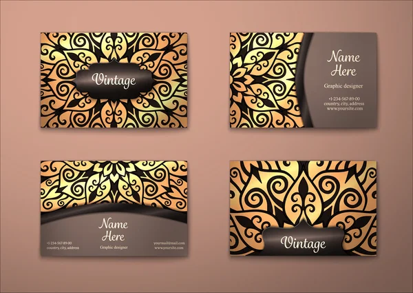 Vector vintage visiting card set. Stock Vector by ©Kakapo_Studio 104124660