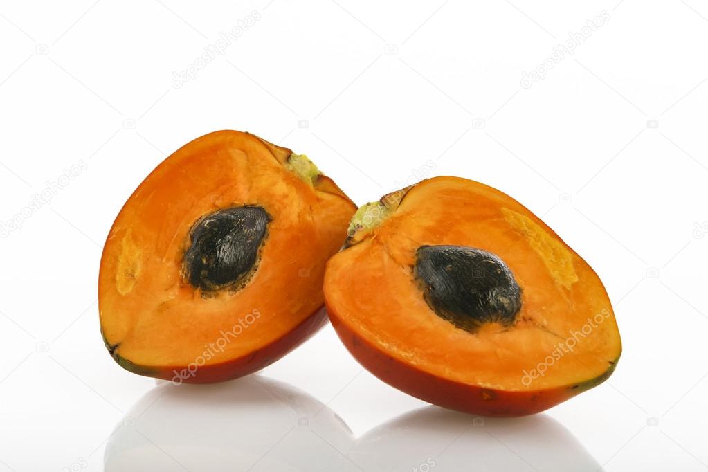 Fruta tropical exótica llamada Chontaduro (Bactris gasipaes ) — Foto de ...