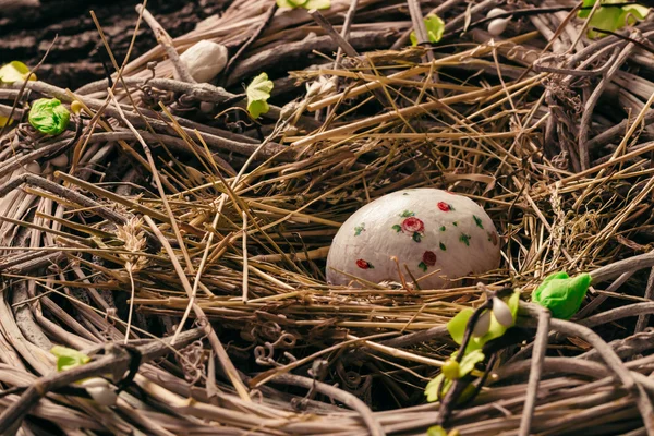 Easter egg in bird nest Stock Photo by ©Zamurovic 104915322
