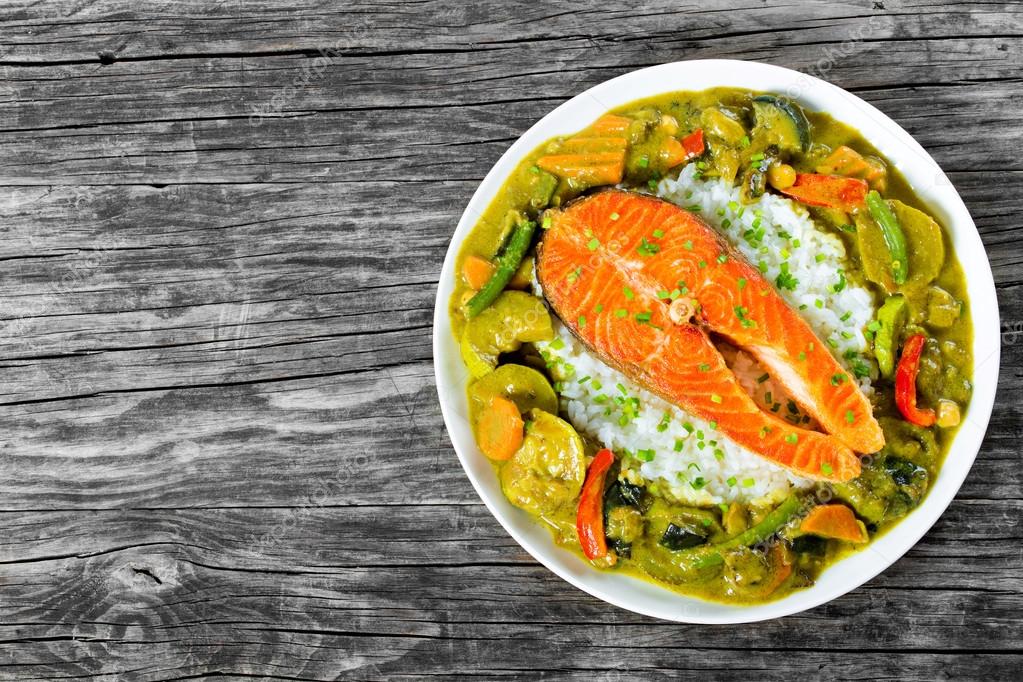 Fried steak of red fish with rice and homemade curry — Stock Photo ...