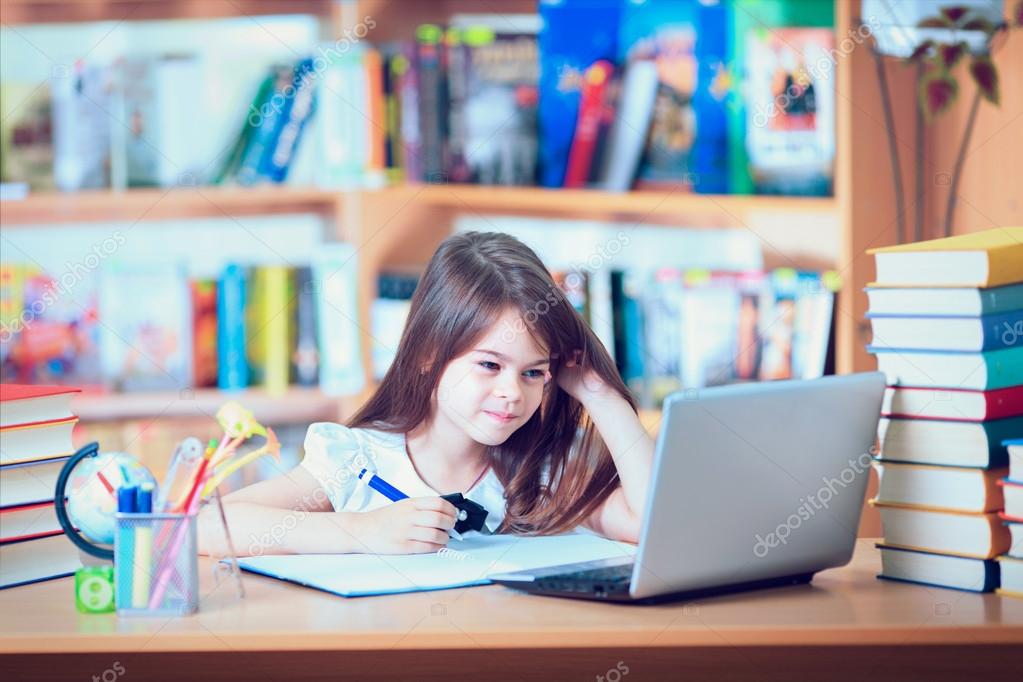 educaci n, escuela primaria, tecnolog a y concepto de ni os - 2024