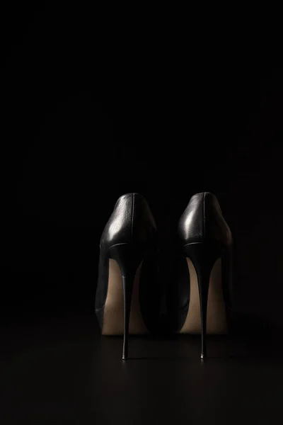 Tacones Altos Negros Tumblr Pies De Mujer En Zapatos De Tacón Alto