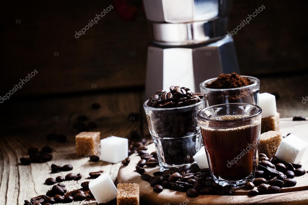 Black , ground , robusta coffee beans Stock Photo by ©5PH 113607092