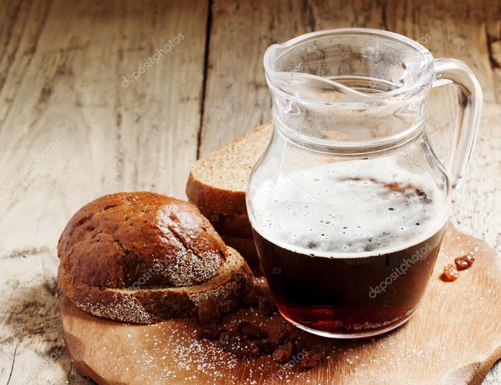 Traditional Russian drink kvass — Stock Photo © 5PH #116117832