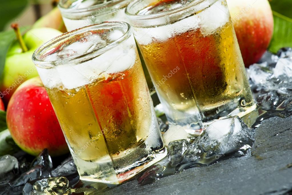 Cool refreshing apple juice Stock Photo by ©5PH 116665450