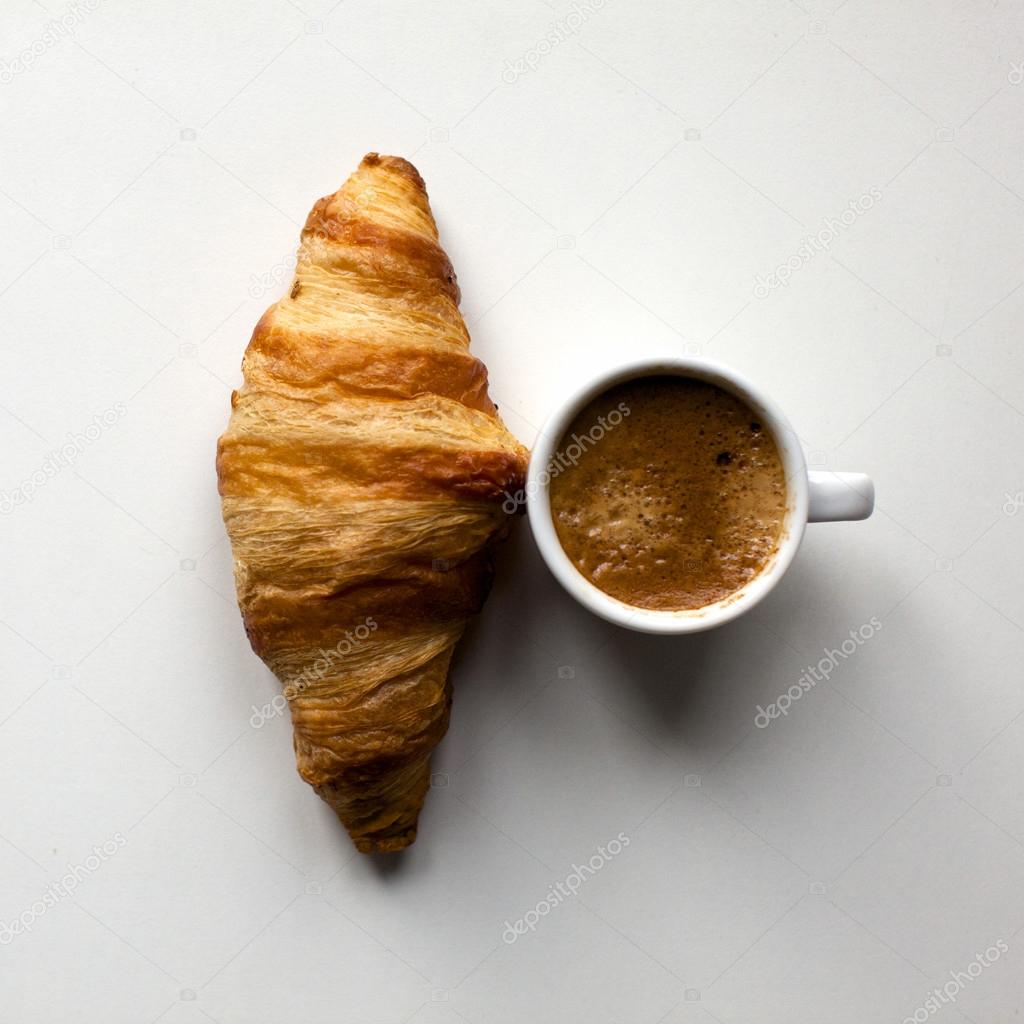 Fransk Croissant Og Kaffe Bakervarer