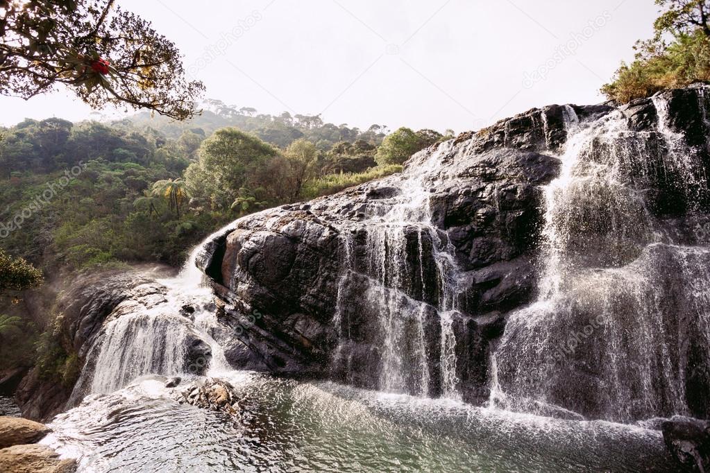 Baker's Falls in Horton Plains National Park, Sri Lanka. — Stock Photo ...