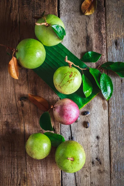 Trai vu sua Pictures, Trai vu sua Stock Photos & Images | Depositphotos®