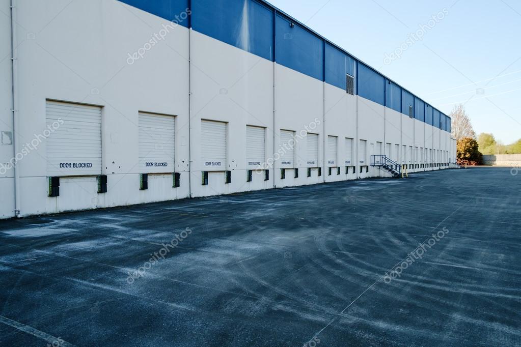 Loading dock with blocked doors Stock Photo by ©johnsondavid329 115768068