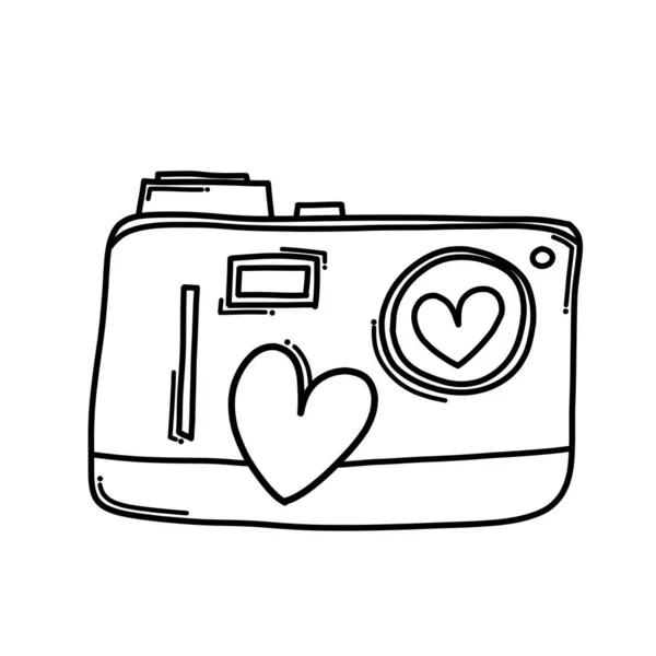 100,000 Camera with heart Vector Images | Depositphotos