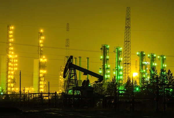 Oil rigs Stock Photos, Royalty Free Oil rigs Images | Depositphotos