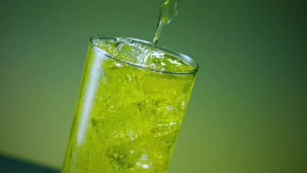 Mountain Dew Splashing in Ice Star Filter — Stock Video © DSellVFX ...