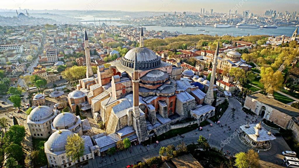 Istanbul aerial view – Stock Editorial Photo © mtellioglu #117202162