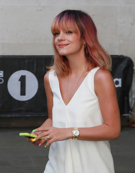 Singer Lily Allen – Stock Editorial Photo © Twocoms #133030606 Singer Lily Allen – Stock Editorial Photo © Twocoms #133030606