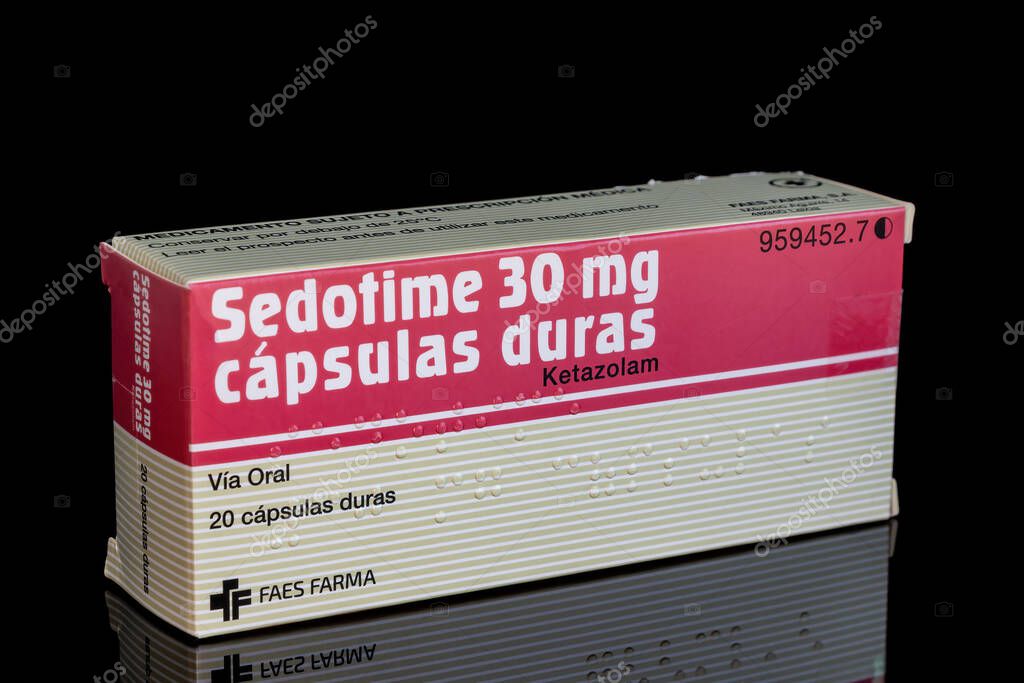 Huelva, España - 28 de agosto de 2021: Caja española de la marca ...