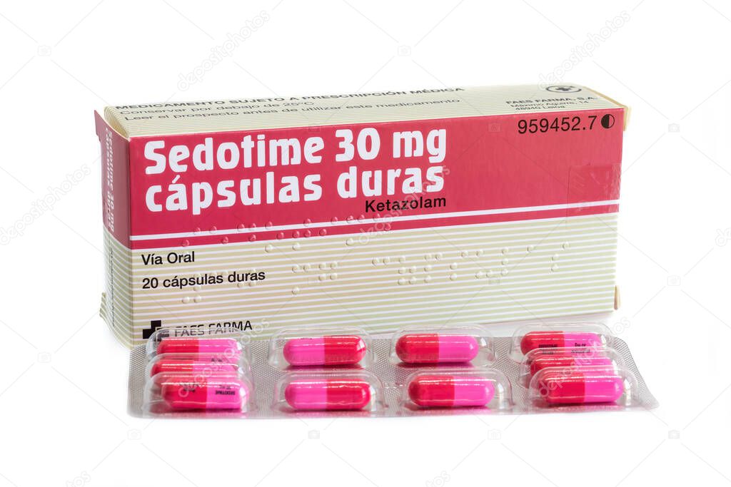 Huelva, España - 28 de agosto de 2021: Caja española de la marca ...