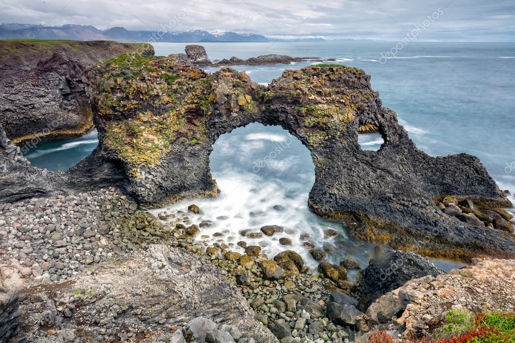 Natural rock gate in Arnarstapi Stock Photo by ©MennoSchaefer 125613488
